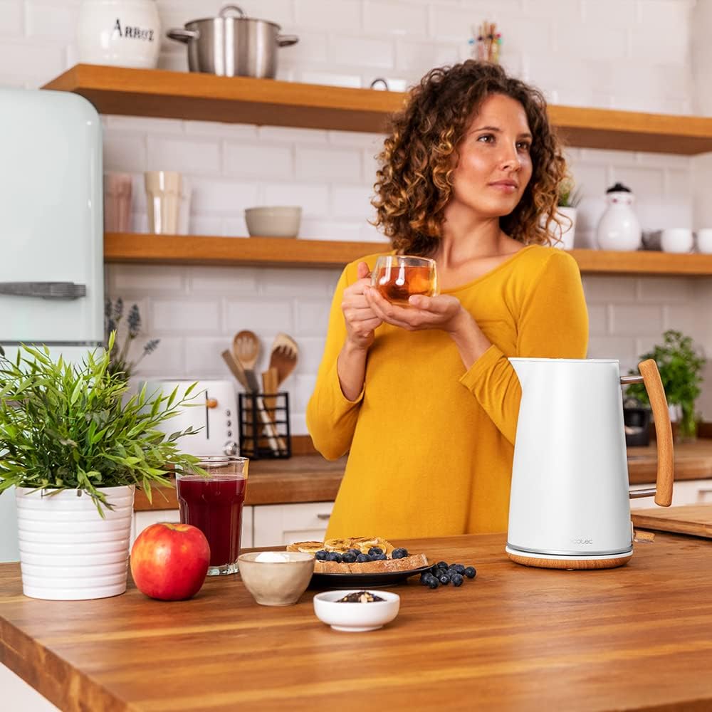 قیمت و خرید کتری Cecotec Thermosense 400 White Woody. ظرفیت 1.7 لیتر و 3000 وات. | ترب شاپ